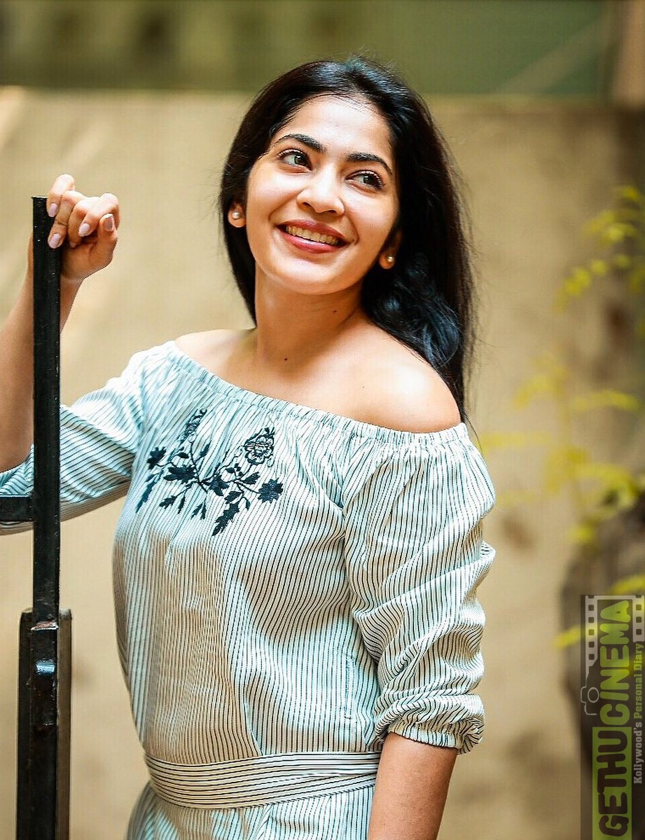 Ramya Subramanian - Ramya Subramanian Hd - 921x1199 Wallpaper - teahub.io