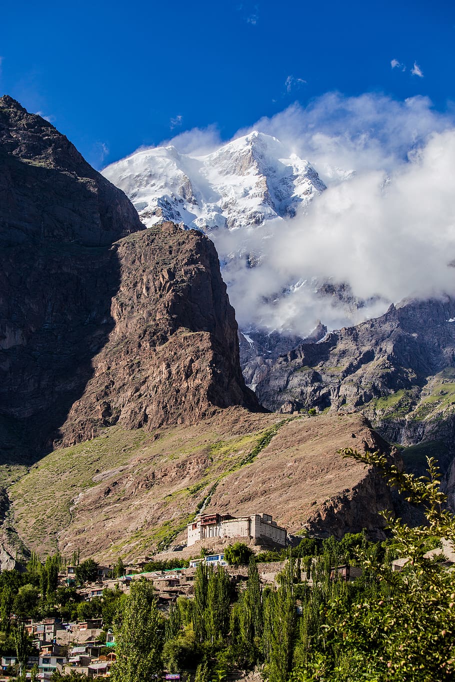 Foggy Mountain, Daylight, Hunza, Landscape, Nature, - Baltit Fort ...