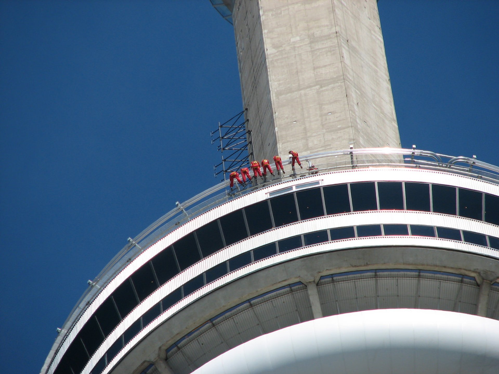 Edgewalk At The Cn Tower - 1920x1440 Wallpaper - teahub.io