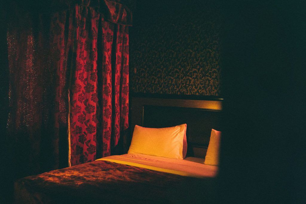 Bed Frame - 1024x684 Wallpaper - teahub.io