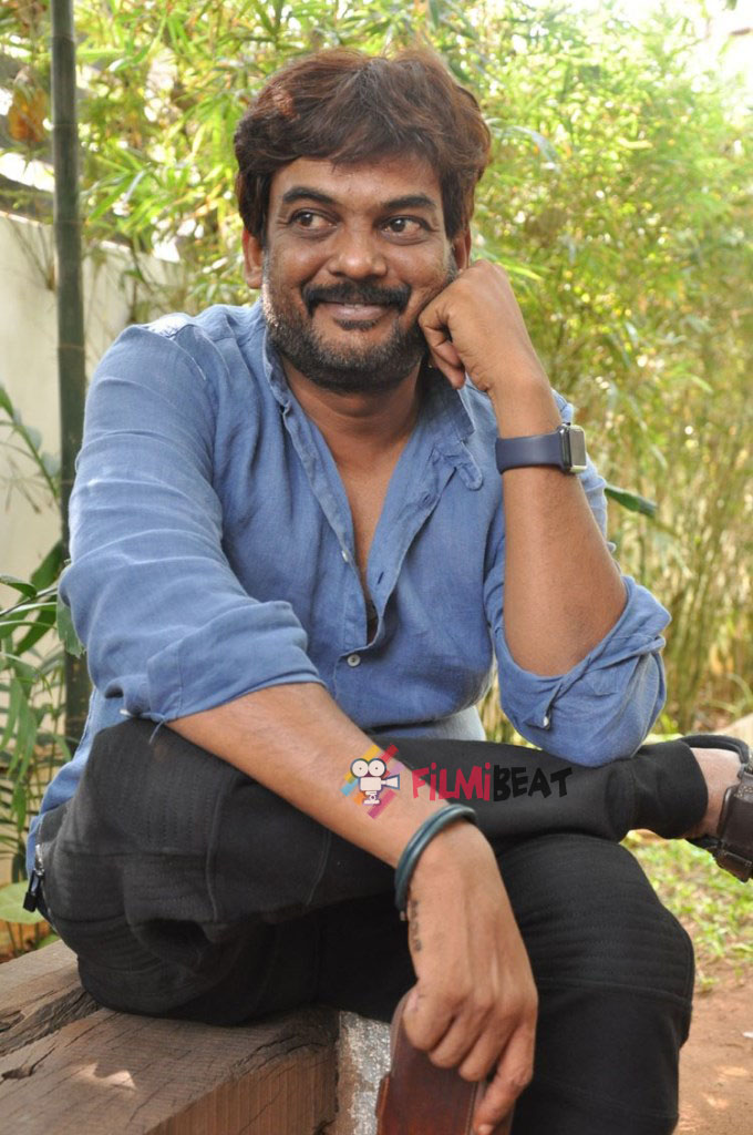 Puri Jagannadh Photos - Sitting - 680x1024 Wallpaper - teahub.io