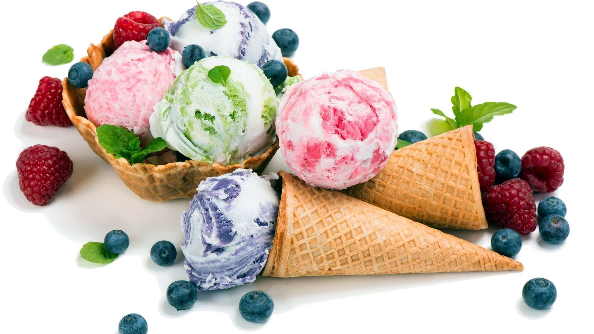 Ice Cream And Berries With White Background Ice Cream Wallpaper 4k