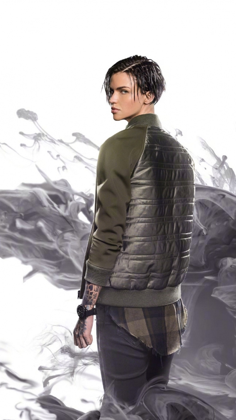 Ruby Rose The Meg Hairstyle - 750x1334 Wallpaper - teahub.io
