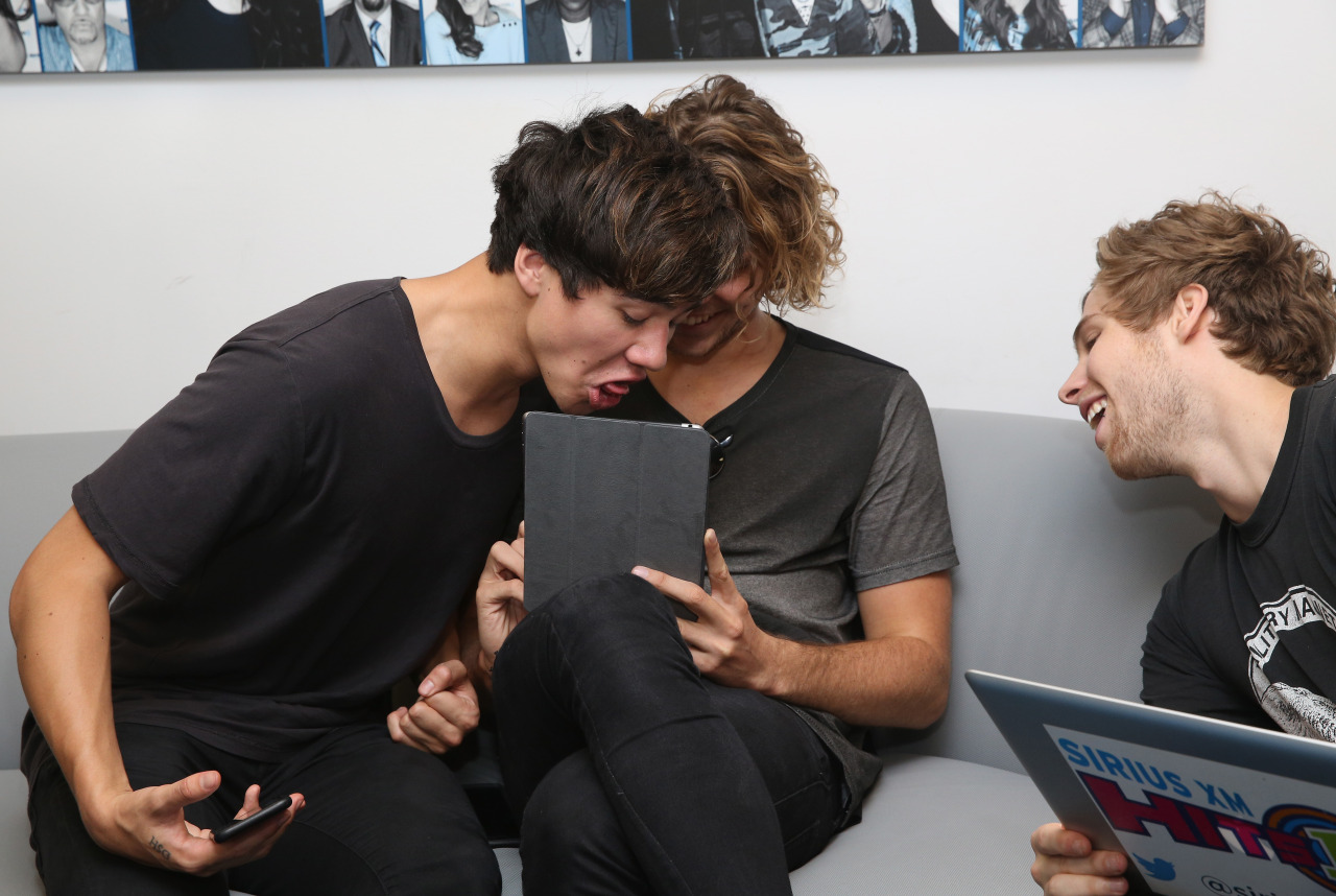 Sirius Xm Hits 1 Chat - Conversation - 1280x858 Wallpaper - teahub.io