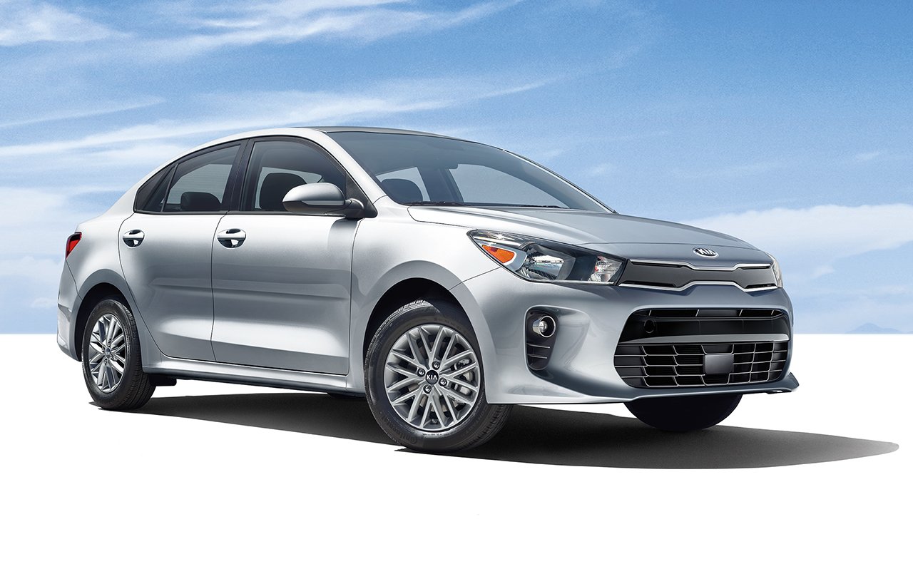 2018 Kia Rio Exterior Side View On White Background - Hyundai Accent Vs ...