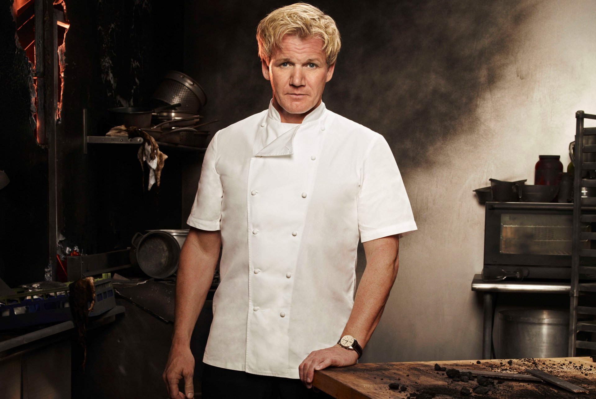 Gordon Ramsay Chef Outfit - 1920x1286 Wallpaper - teahub.io