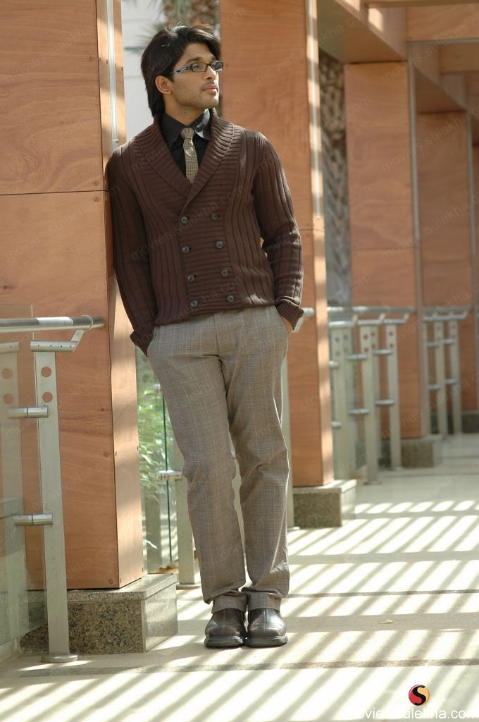 Allu Arjun Arya 2 - 680x1024 Wallpaper - teahub.io