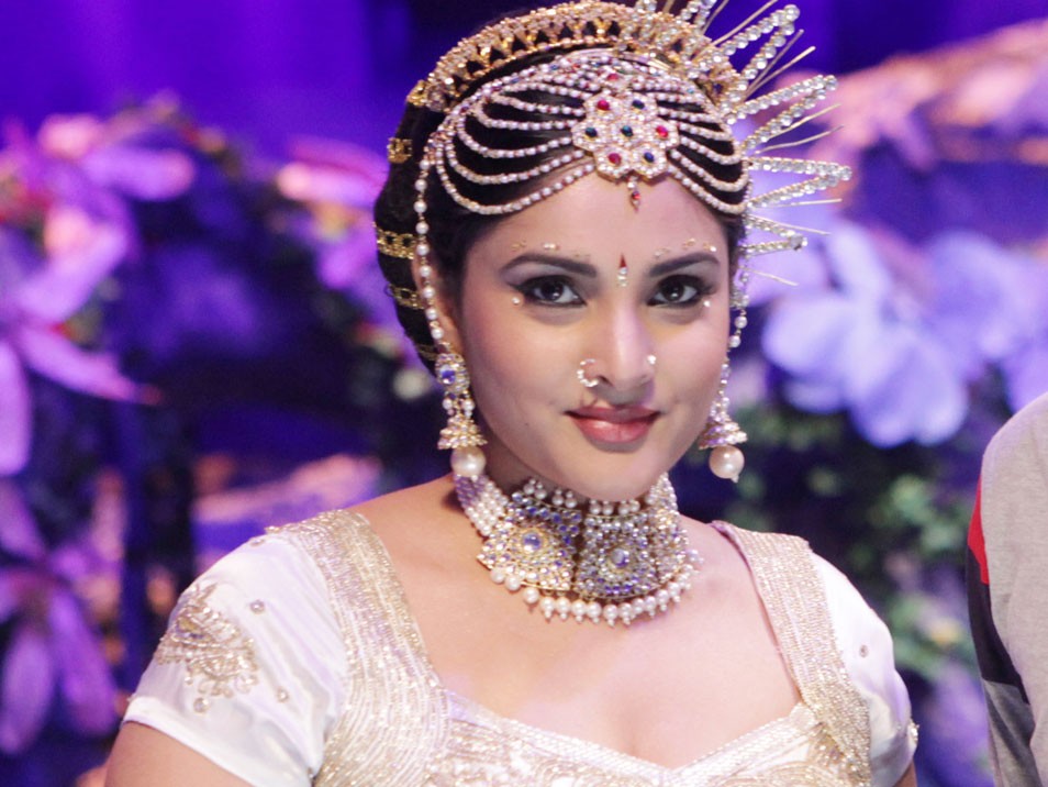 Katari Veera Surasundarangi Ramya - 954x716 Wallpaper - teahub.io