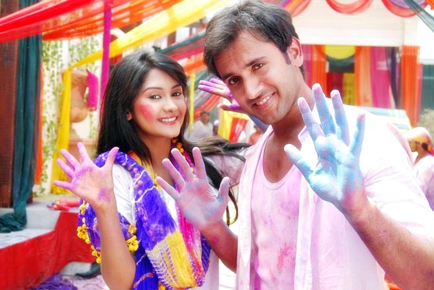 Raj & Avni Wallpaper Download - Raj And Avni Holi - 1500x1004 Wallpaper ...