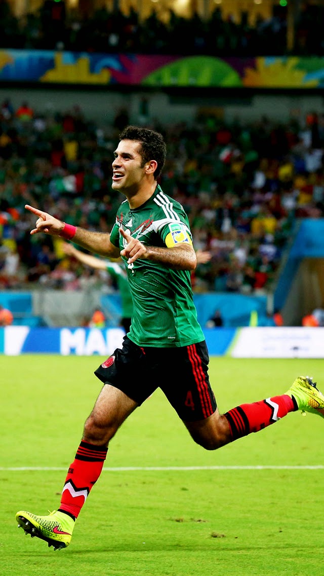 Rafa Marquez Iphone Wallpaper Hd - 640x1136 Wallpaper - teahub.io