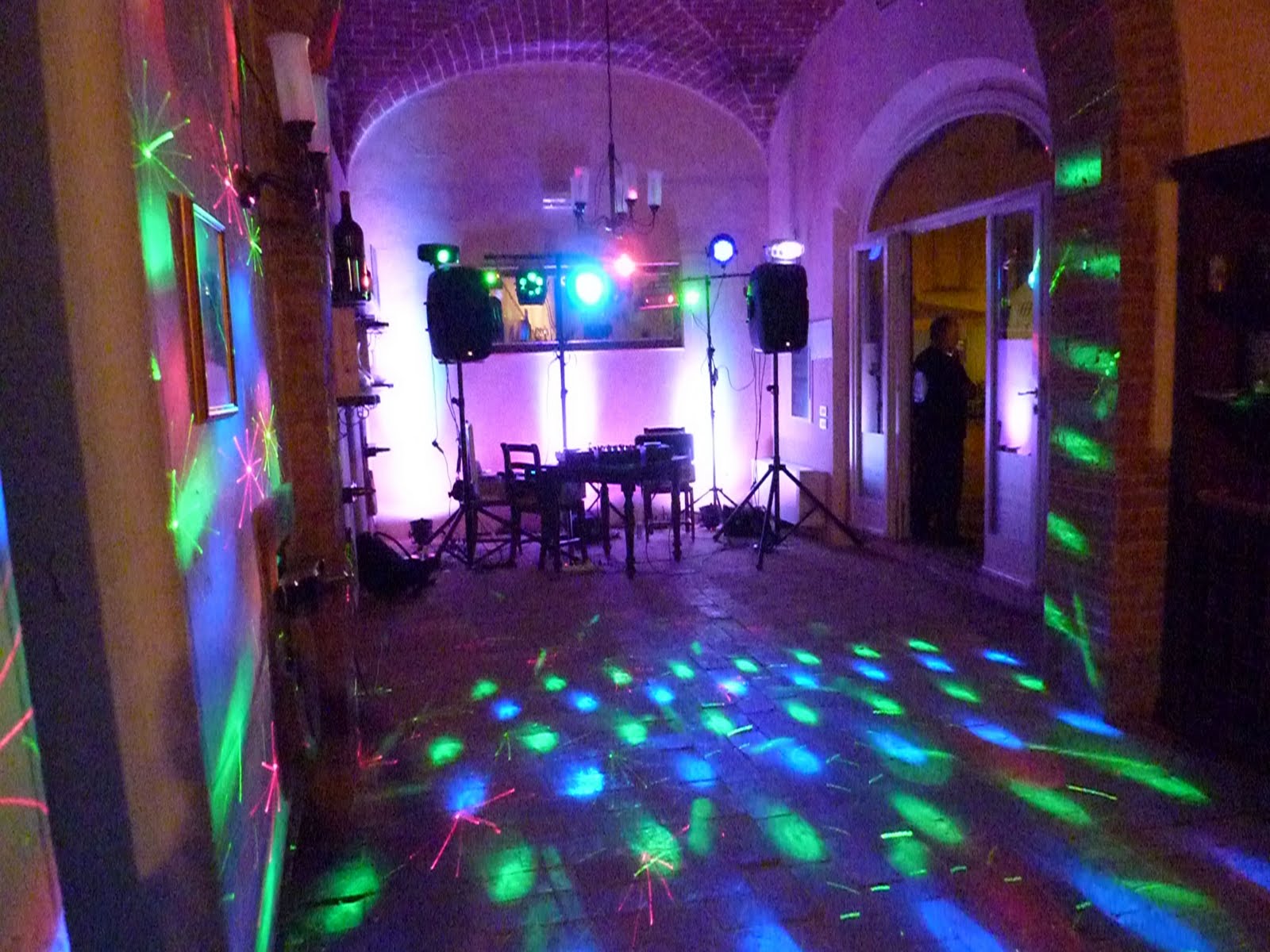 Wedding Dj Firenze - Lighting - 1600x1200 Wallpaper - teahub.io