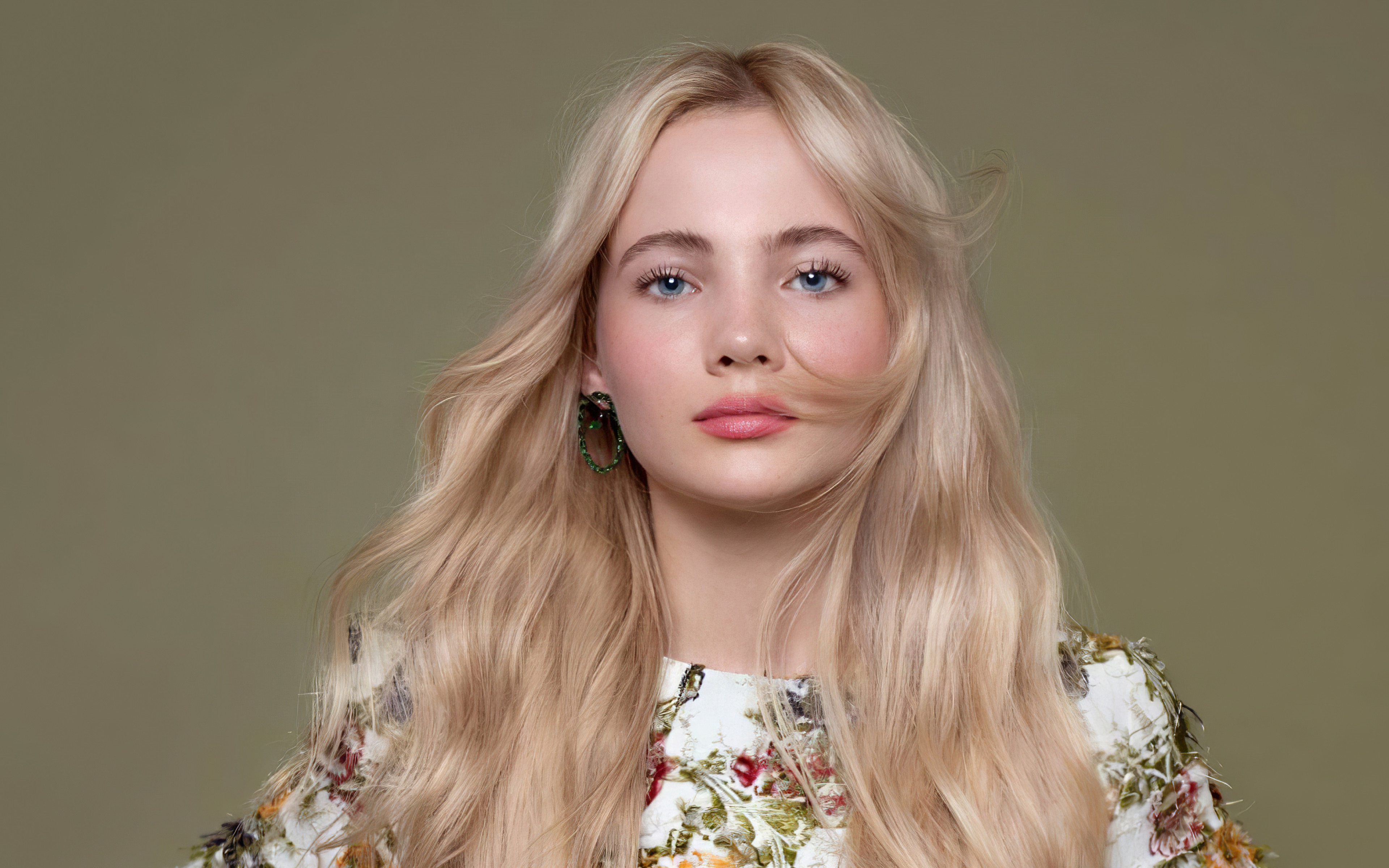 Freya Allan - 3840x2400 Wallpaper - teahub.io