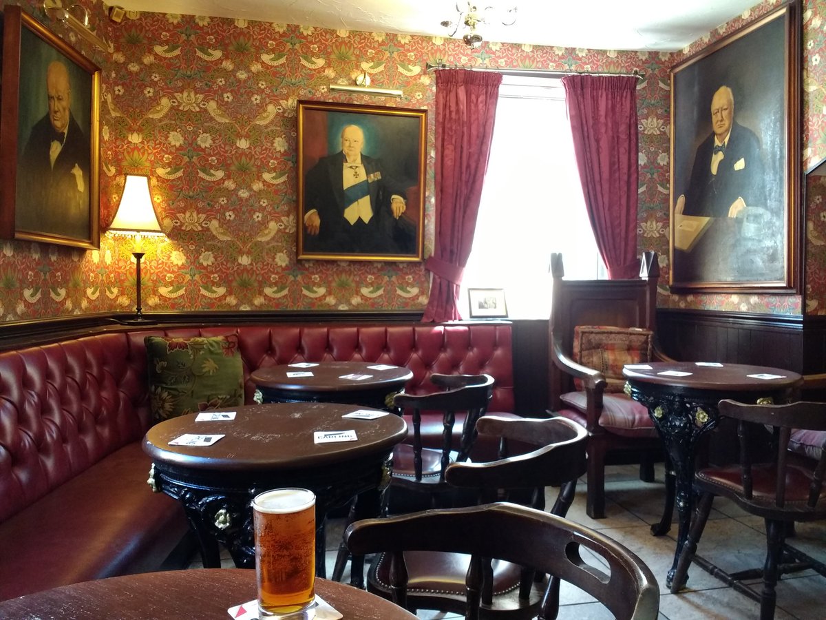 William Morris Strawberry Thief Wallpaper Room Ideas - 1200x900 ...