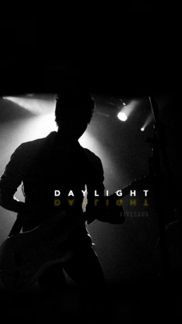 Calum Hood Desktop Wallpaper