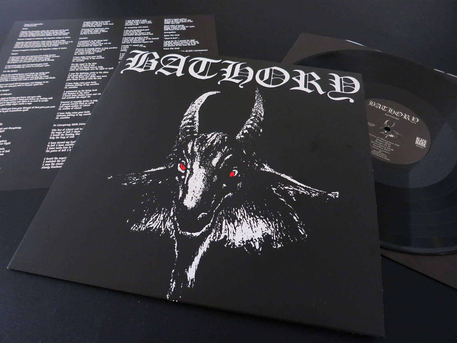 Bathory Bathory Vinyl Black Mark - 1600x1200 Wallpaper - teahub.io
