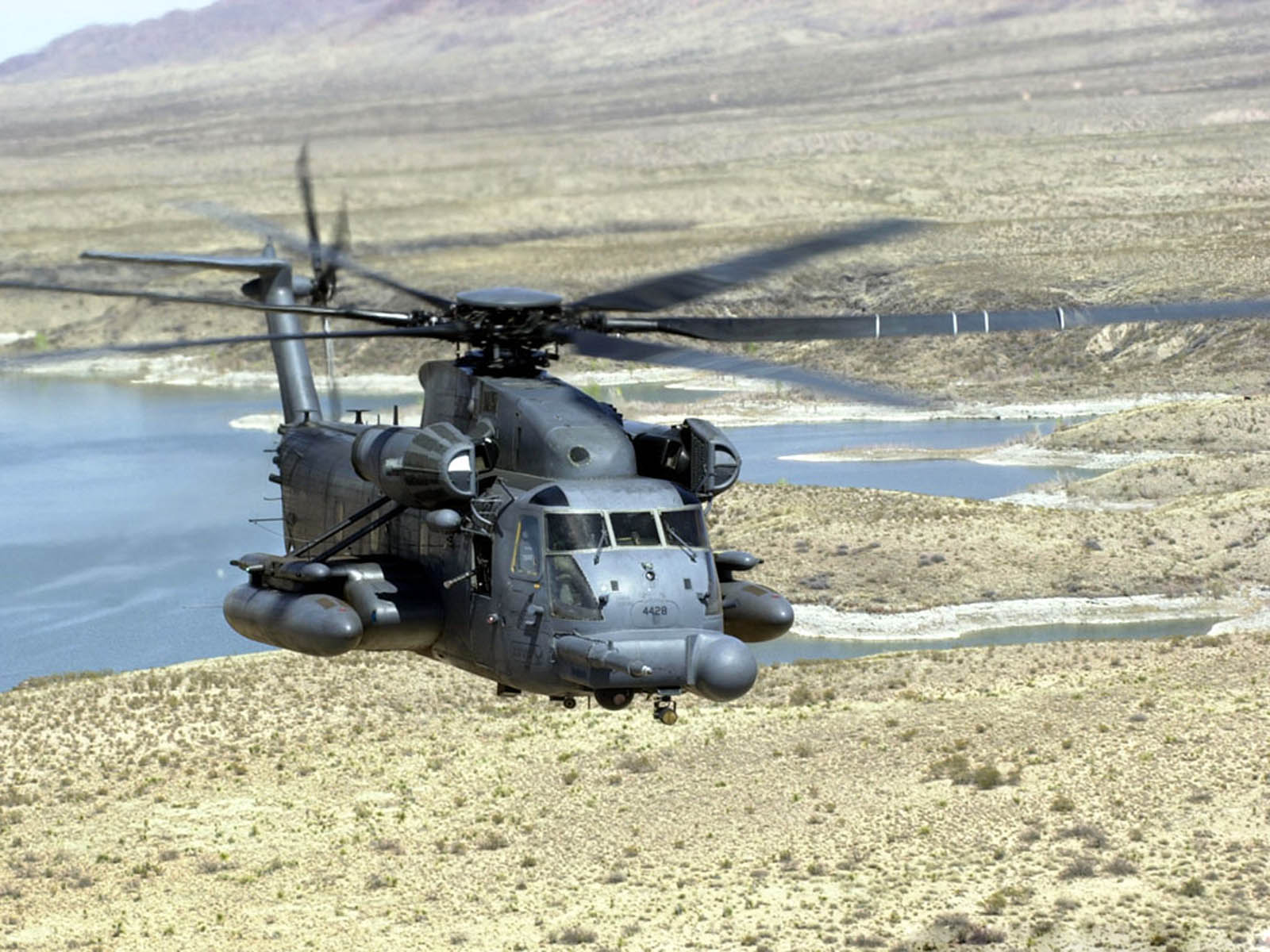 Mh 35 Pave Low - 1600x1200 Wallpaper - teahub.io