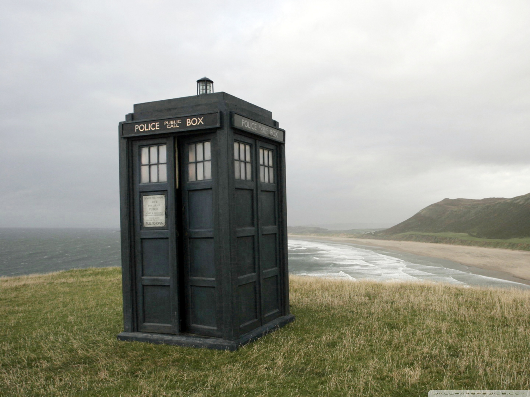 Tardis At Bad Wolf Bay - 2048x1536 Wallpaper - teahub.io