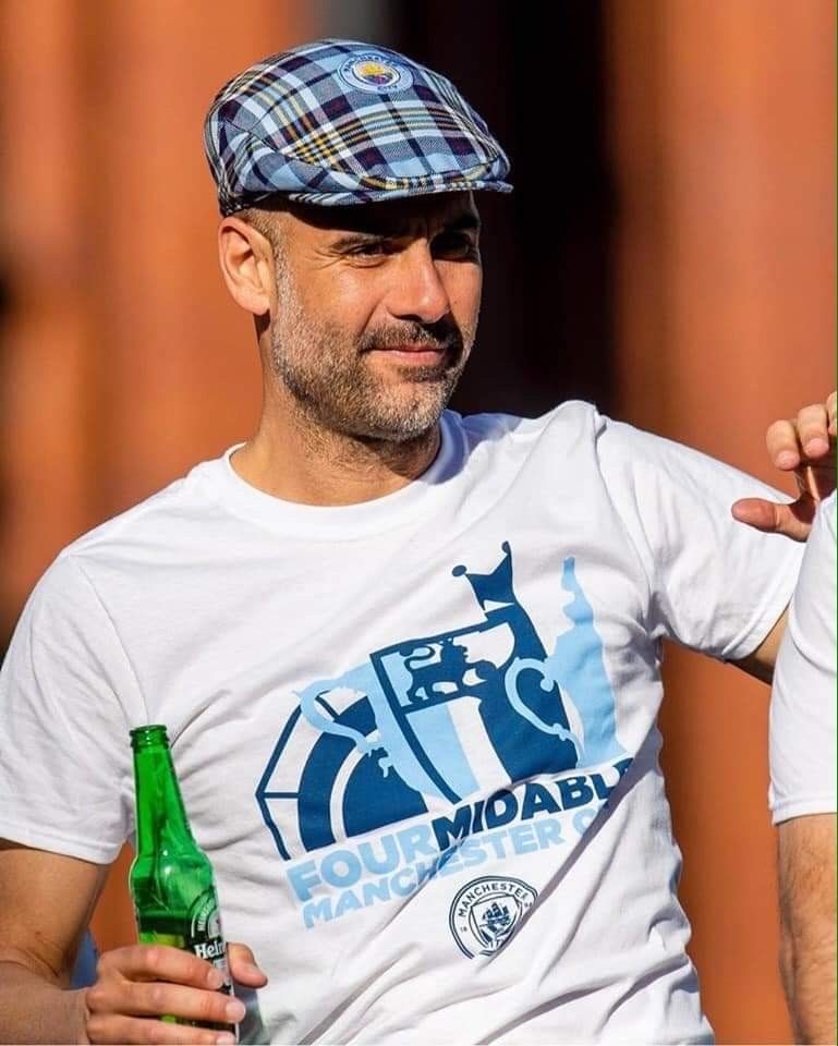 Pep Guardiola Man City Parade - 769x960 Wallpaper - teahub.io