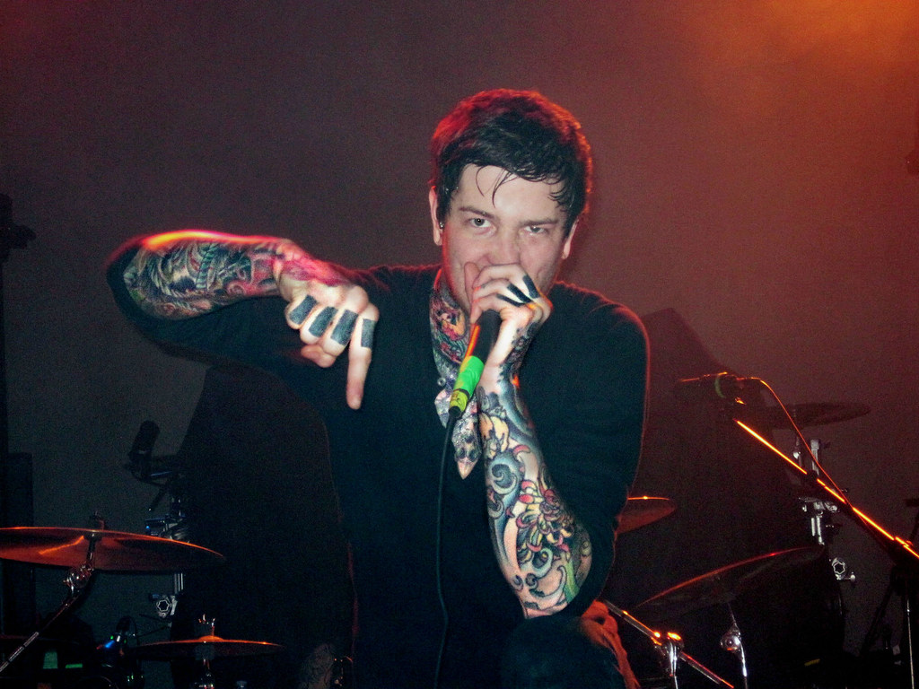 Adam Mitch Lucker - 1024x768 Wallpaper - teahub.io