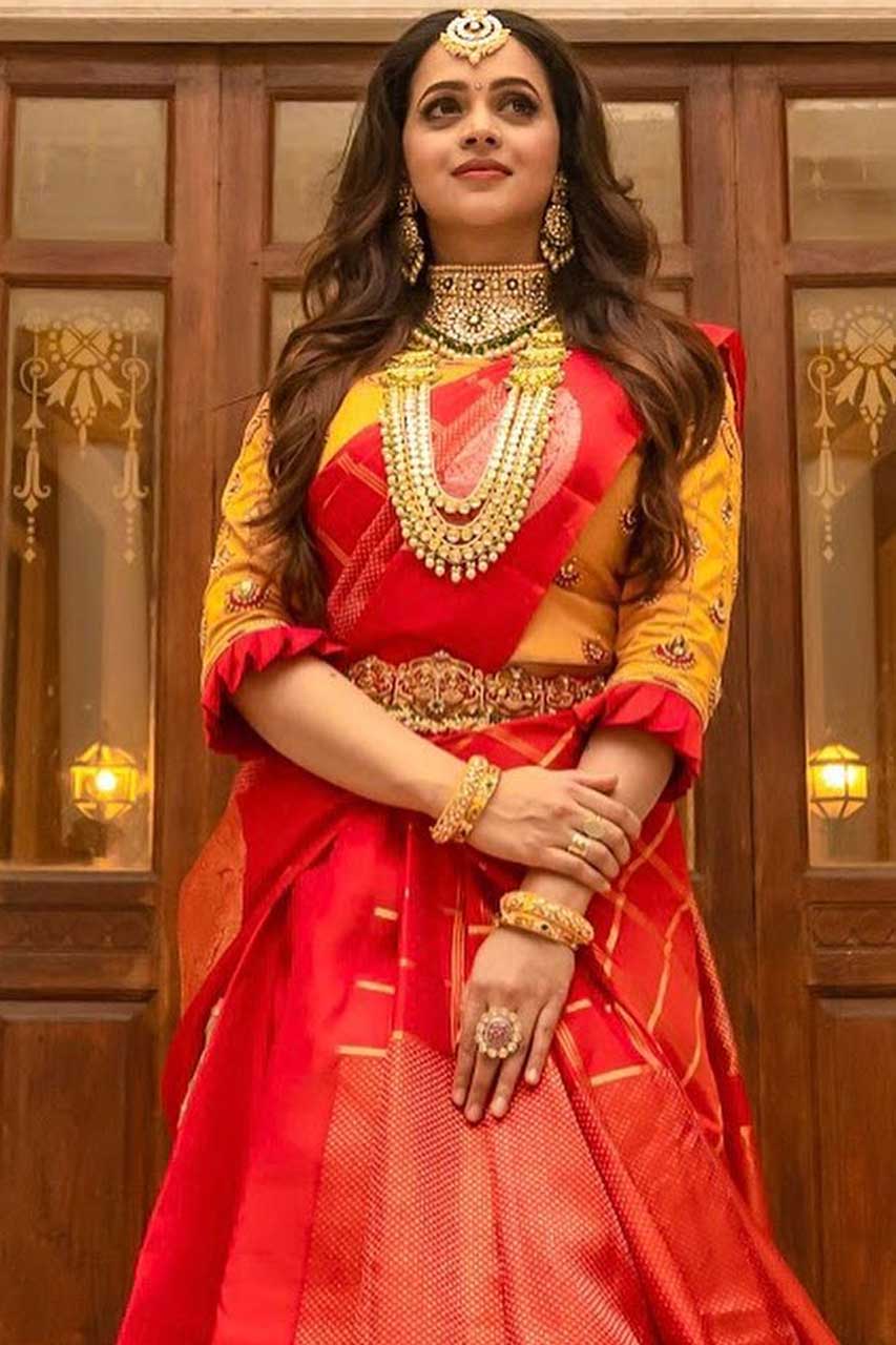 Three Fourth Sleeves Blouse Designs - 853x1280 Wallpaper - teahub.io