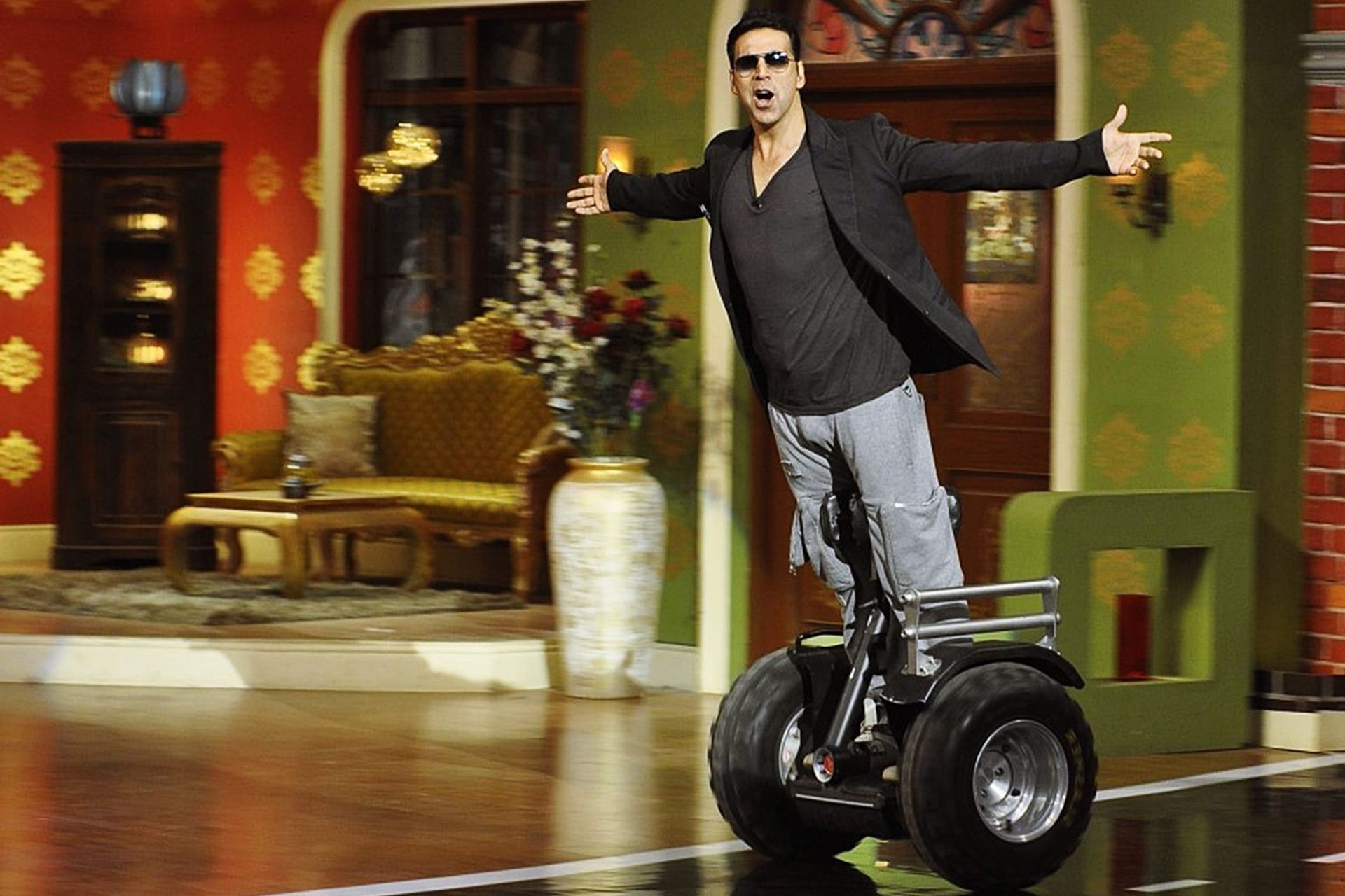 Akshay Kumar Action Pic In Hd - 1920x1280 Wallpaper - teahub.io