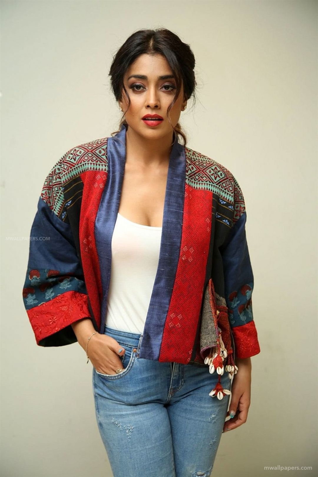 Shriya Saran Hd Wallpapers (1080p, 4k) (51657) - Raja Varu Rani Garu ...