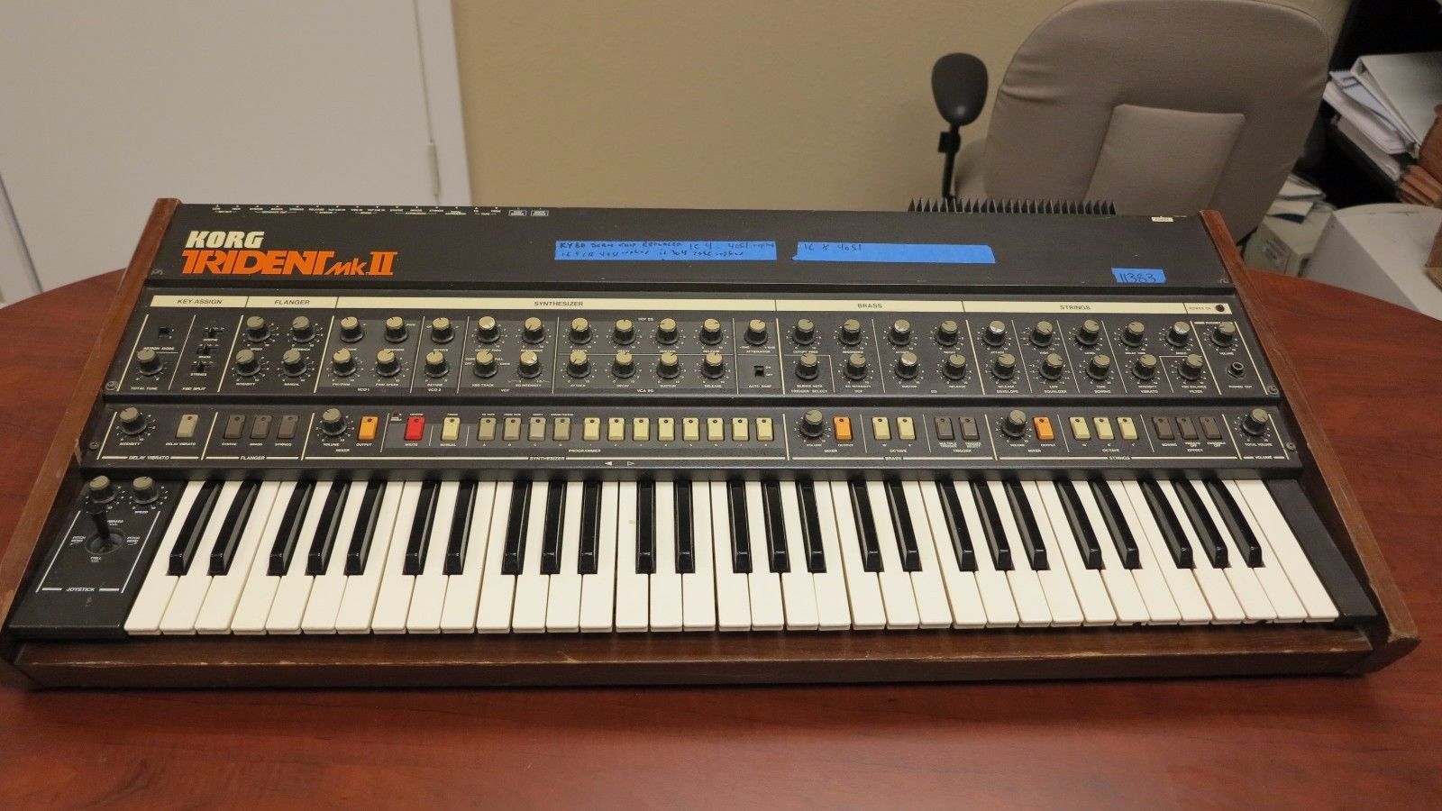 Native Instruments Komplete Kontrol S 61 Mk2 - 1600x900 Wallpaper ...