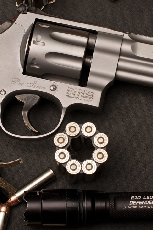 Iphone Wallpaper Revolver, Smith Wesson, Weapon - Smith And Wesson ...