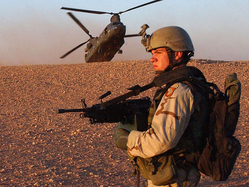 Security Duty Ch 47 Chinook Helicopter Iraq - Chinook Helicopter In ...