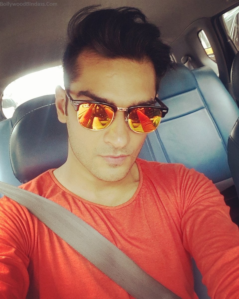 Sumit Verma Serial - Selfie - 960x1200 Wallpaper - teahub.io