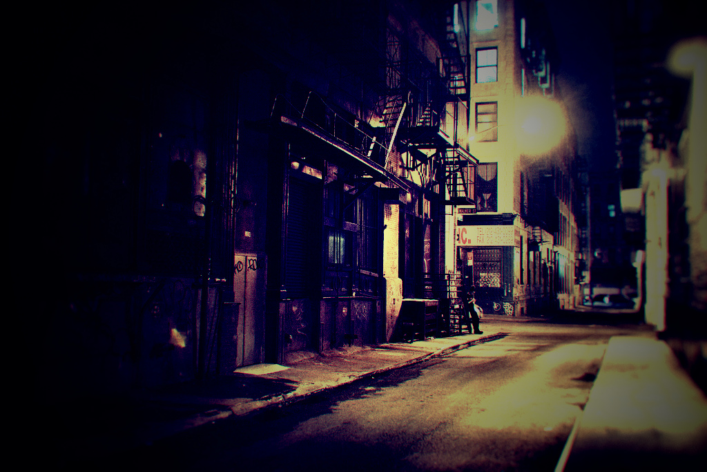 Nyc Alley Lomo Hd Wallpaper - Fire Escape At Night - 1024x683 Wallpaper ...