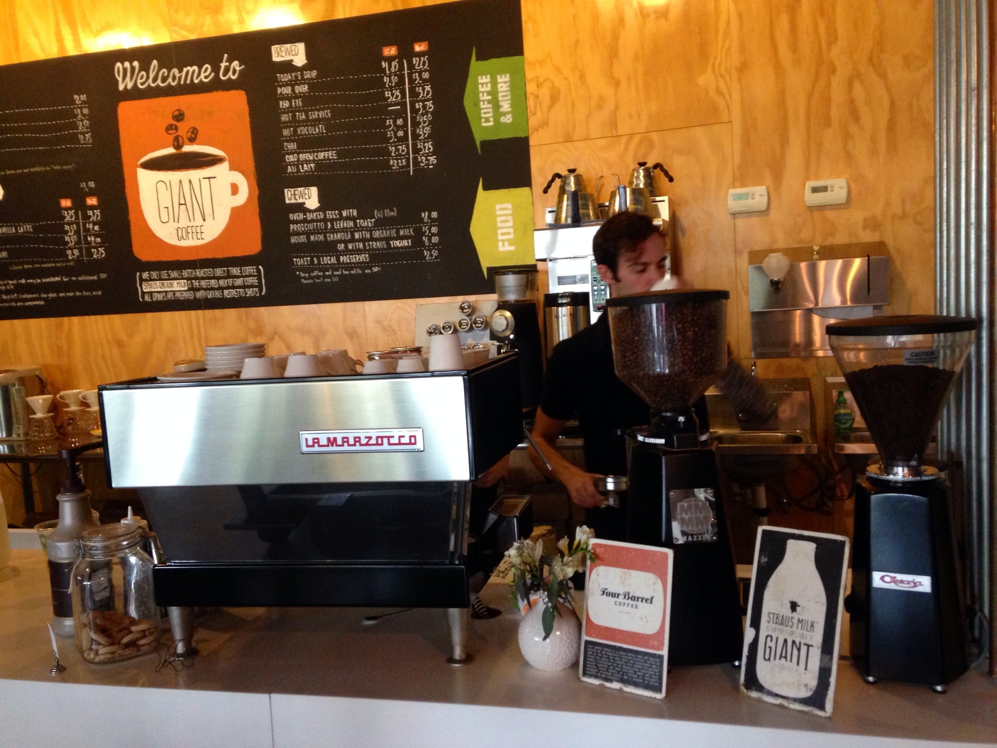 Giant Coffee In Phoenix - Plywood - 2048x1536 Wallpaper - teahub.io