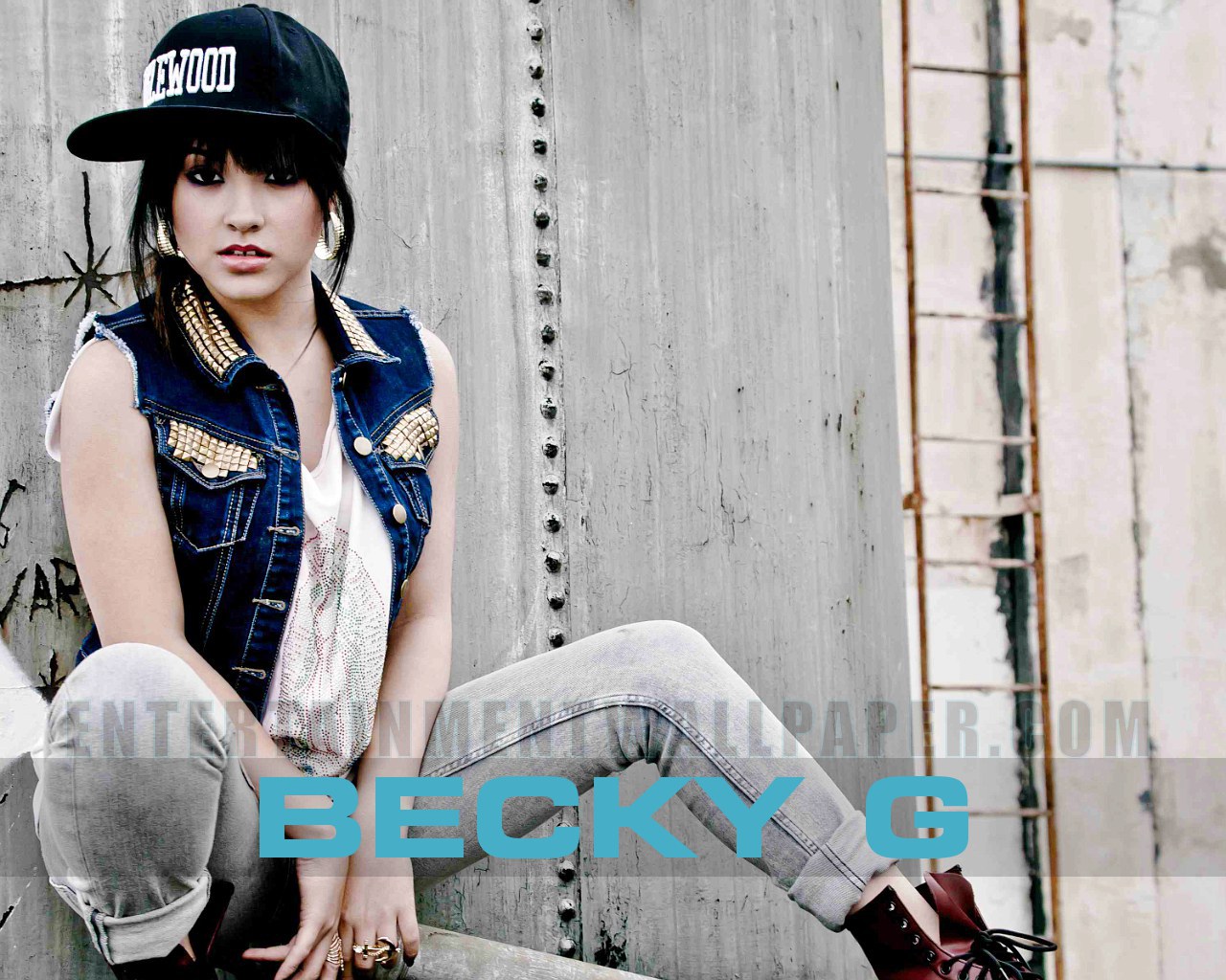 Becky G Wallpaper Hd - Becky G Problem Album - 1280x1024 Wallpaper ...