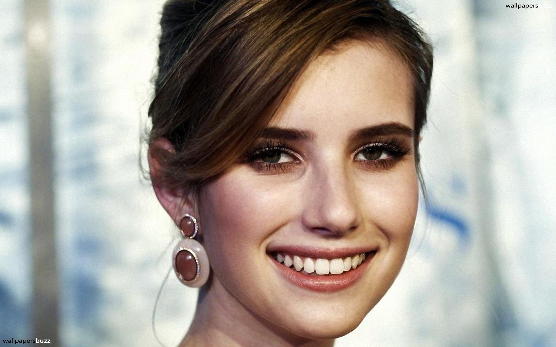 Emma Roberts Smiling - 1920x1200 Wallpaper - teahub.io