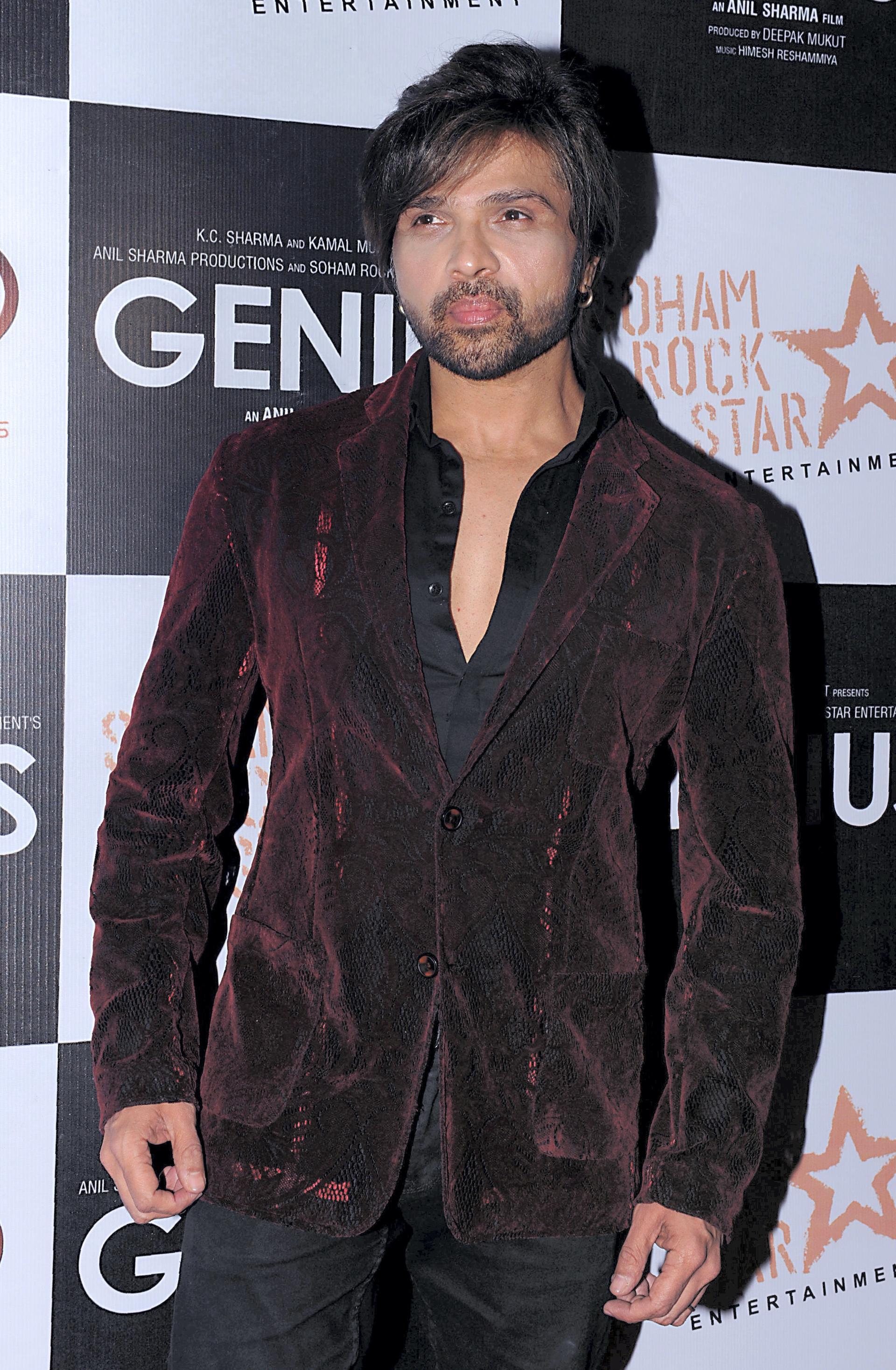 Actor Bollywood Singer - 1920x2933 Wallpaper - teahub.io