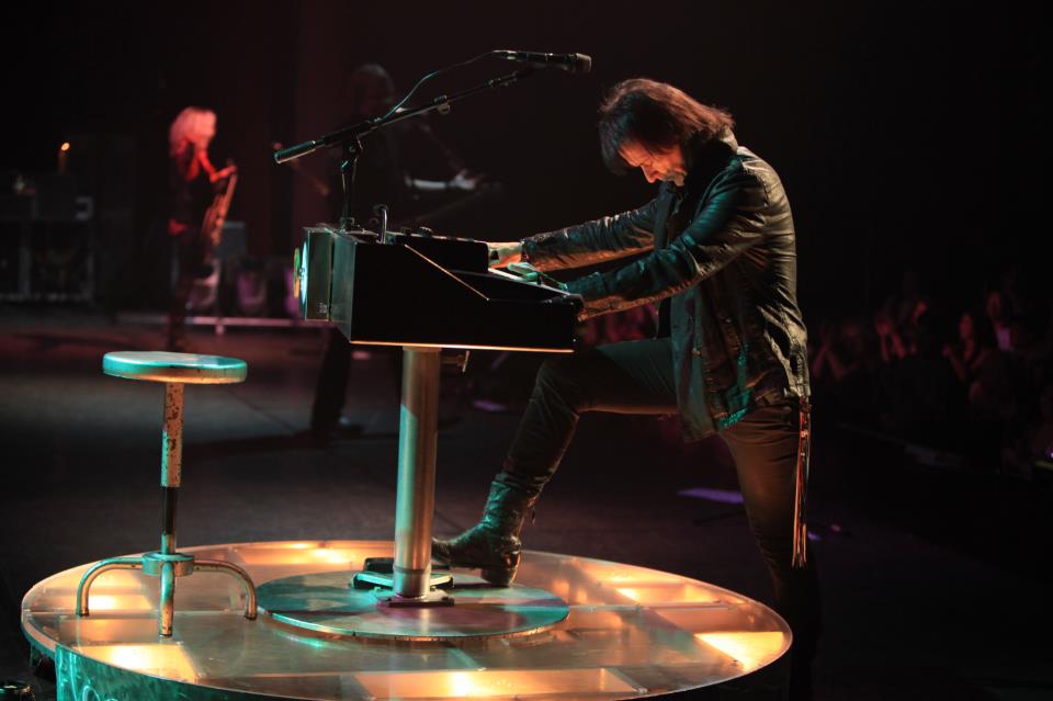 Lawrence Gowan Live With Styx - Concert - 960x639 Wallpaper - teahub.io