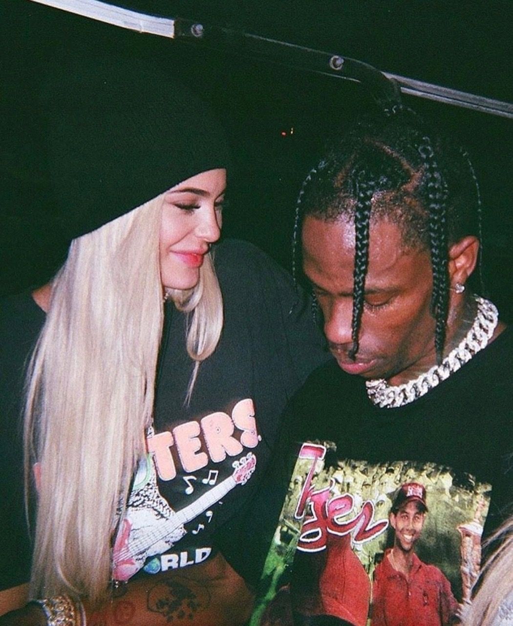 Travis Scott And Kylie - 1050x1280 Wallpaper - teahub.io