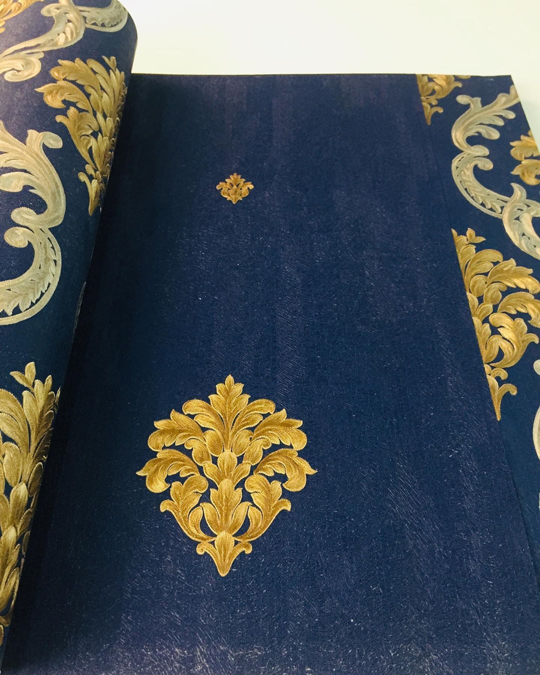 Motif - 1080x1350 Wallpaper - teahub.io