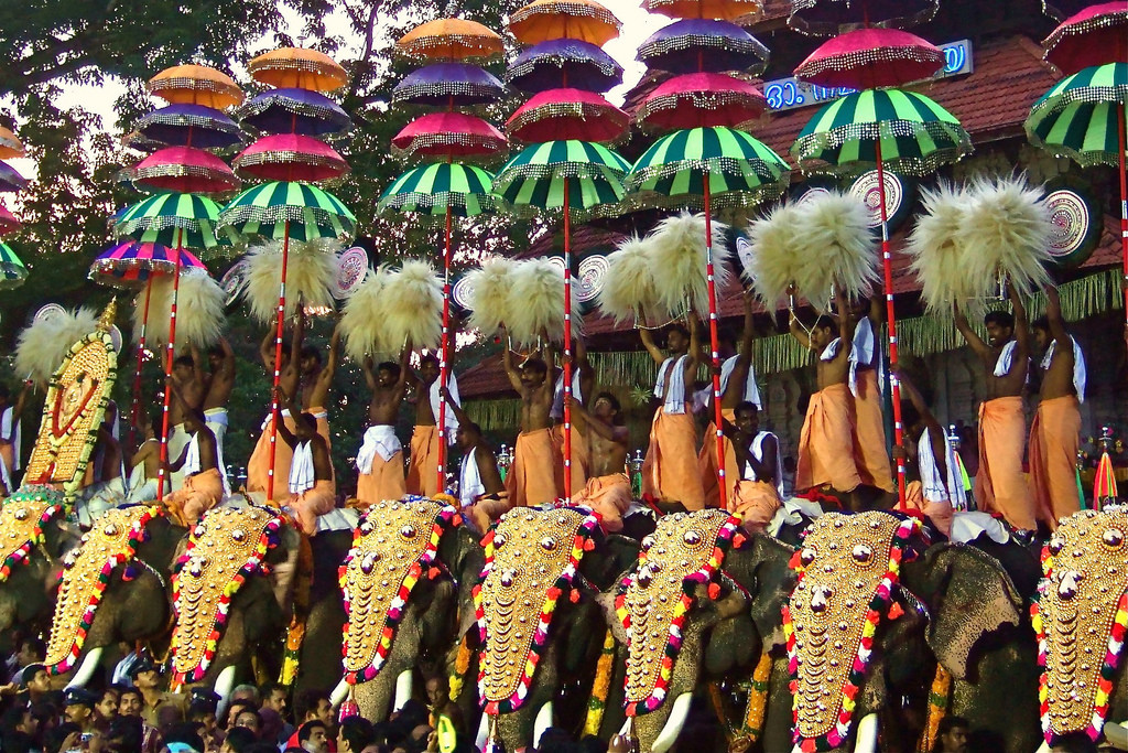 Thrissur Pooram Kudamattam - Fair - 1024x683 Wallpaper - teahub.io