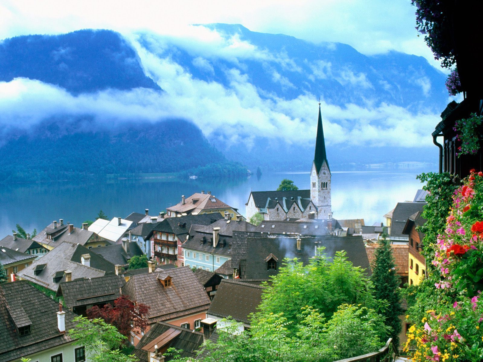 Hallstatt, Wallpaper Graham Erickson - Resort Town - 1600x1200 ...