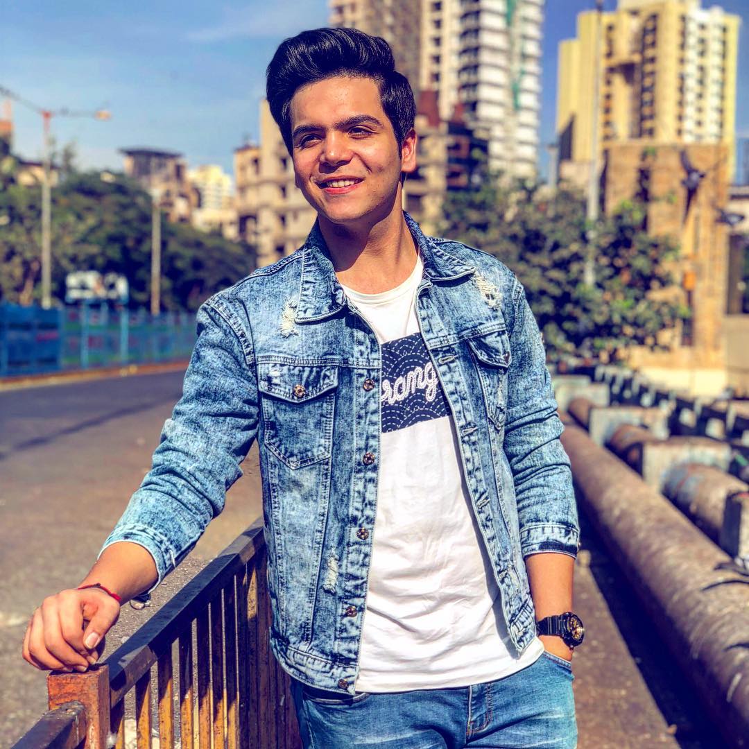 Raj Anadkat - 1080x1080 Wallpaper - teahub.io