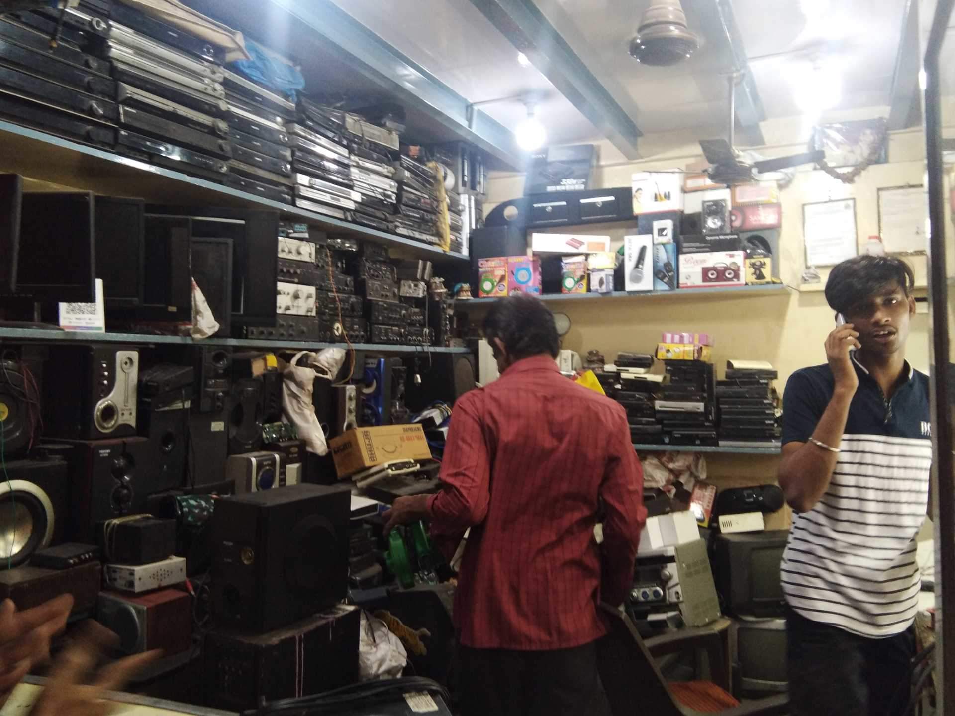 Outlet Store - 1920x1440 Wallpaper - teahub.io