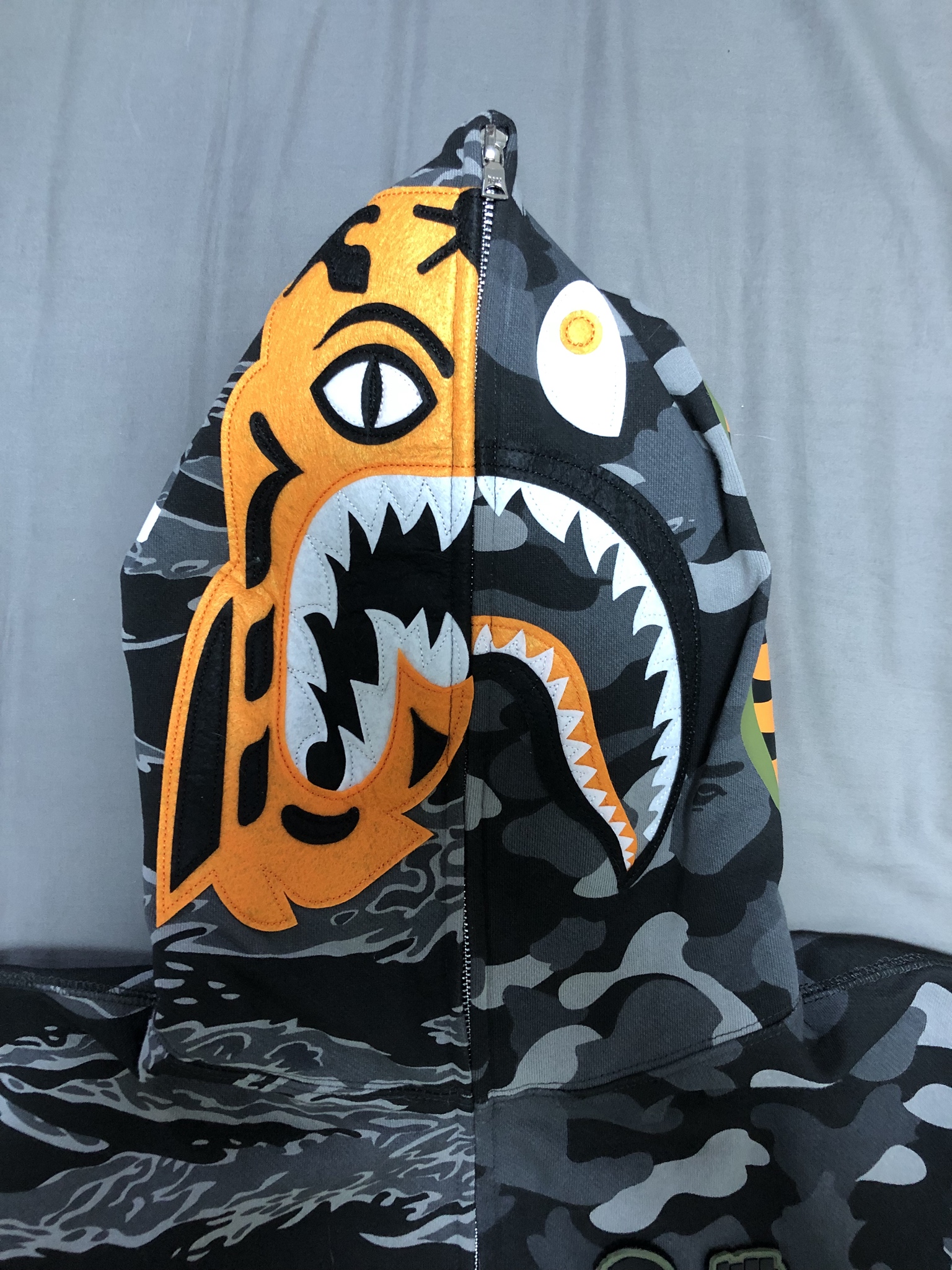 Bape X Undefeated Tiger - 1536x2048 Wallpaper - teahub.io