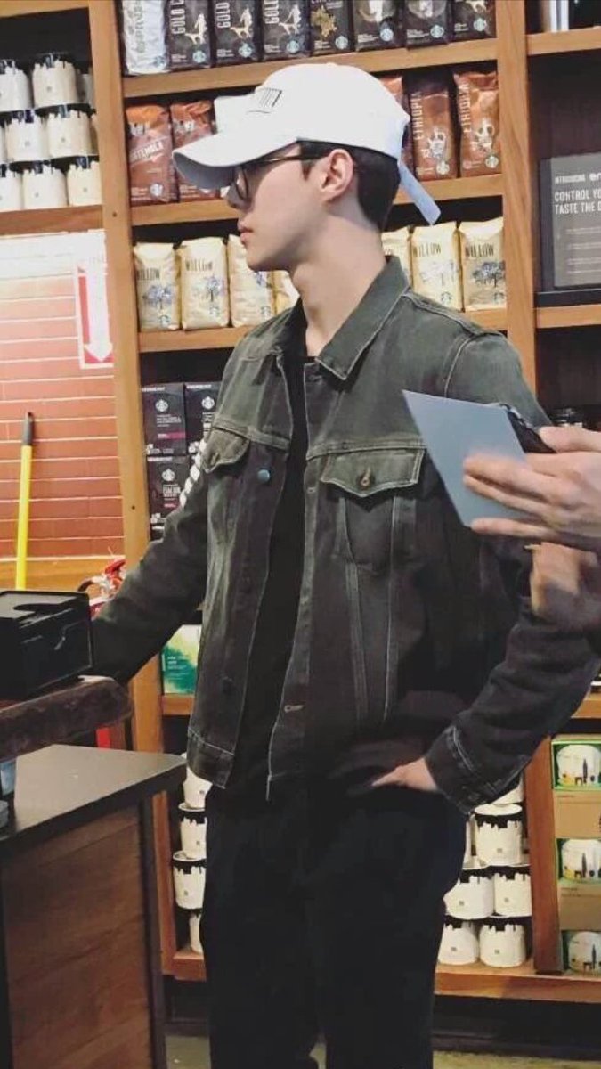 Sehun Boyfriend Material - 675x1200 Wallpaper - teahub.io