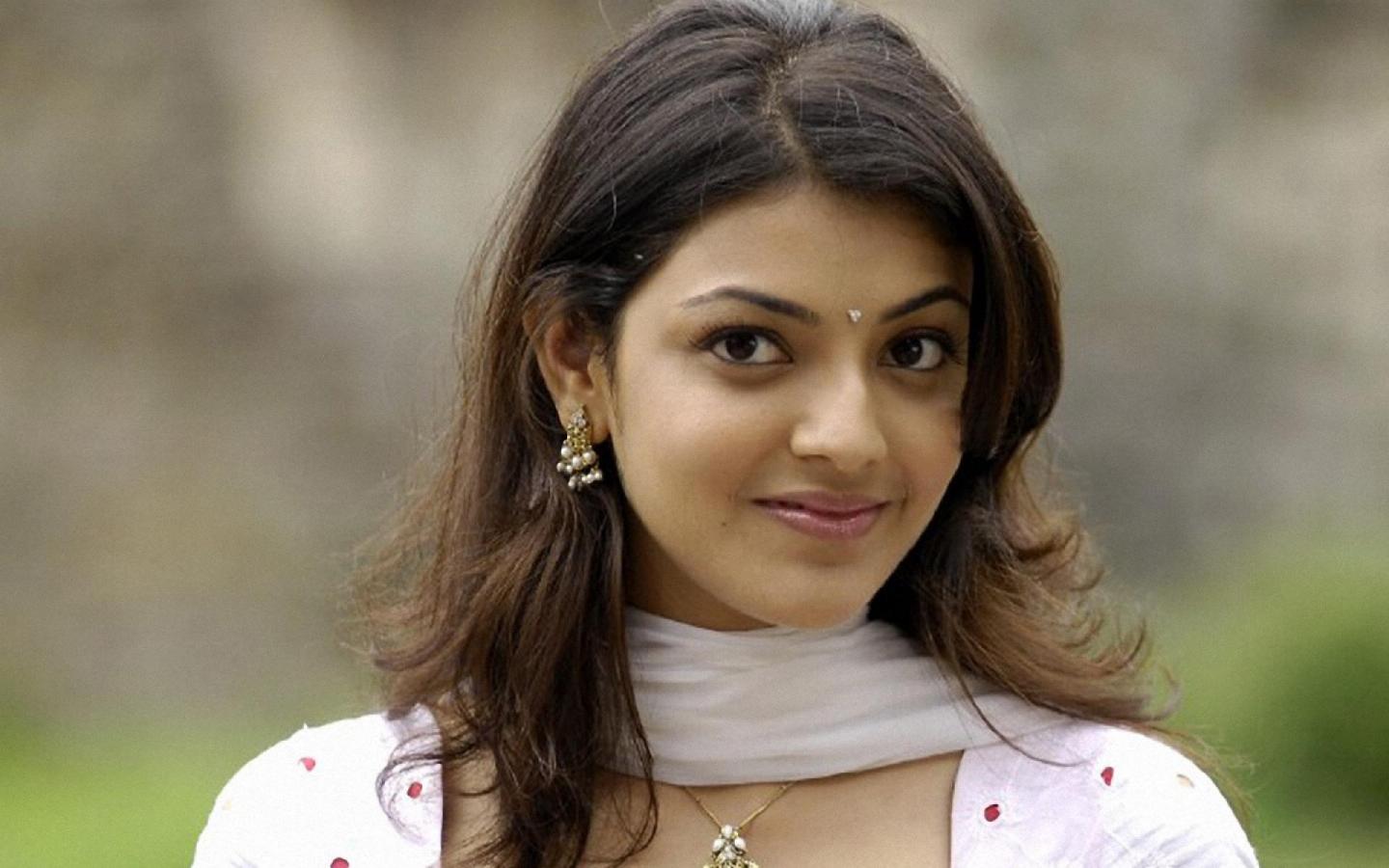 Nisha Patil - 1440x900 Wallpaper - teahub.io