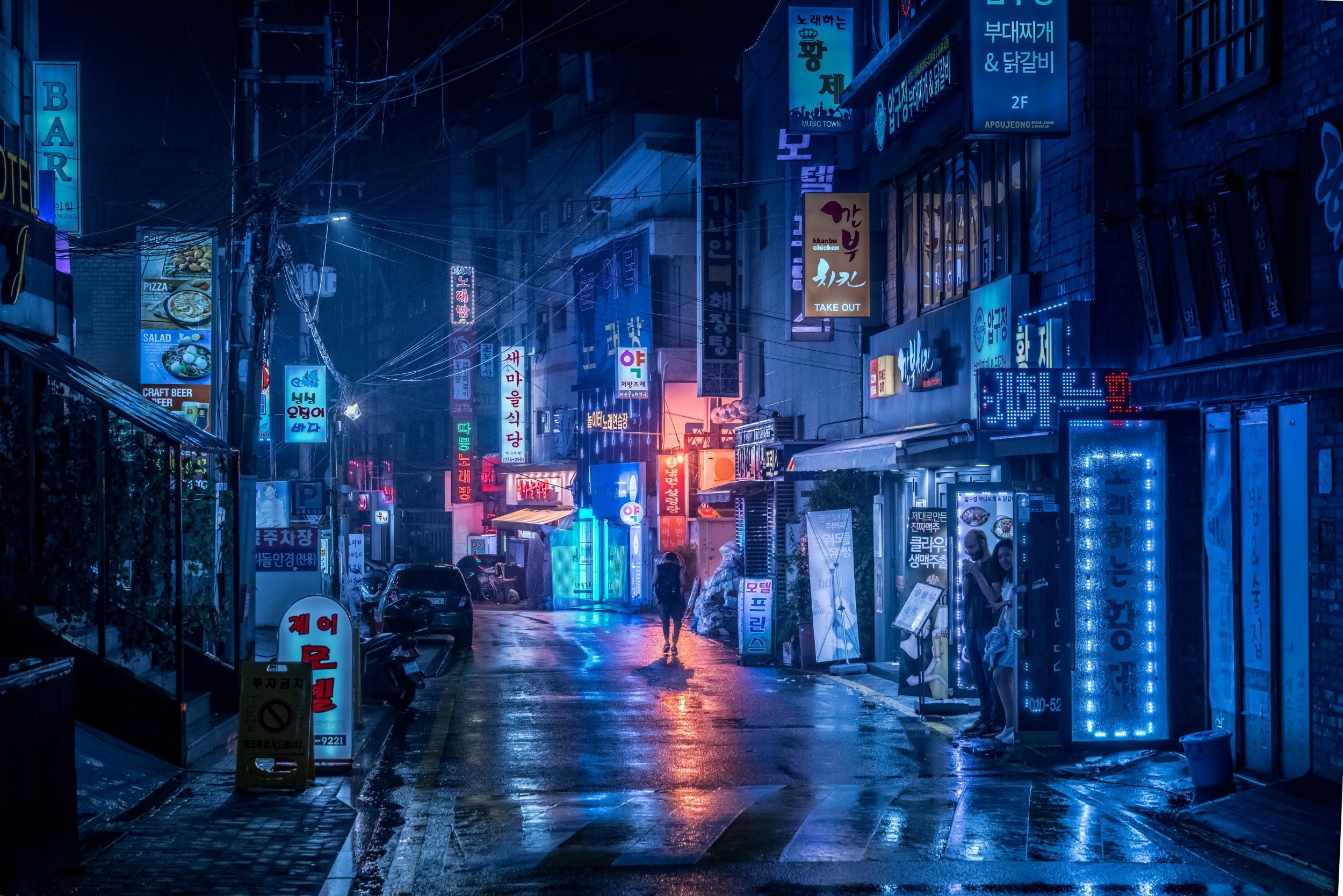 Empty City Streets At Night - 2500x1668 Wallpaper - teahub.io