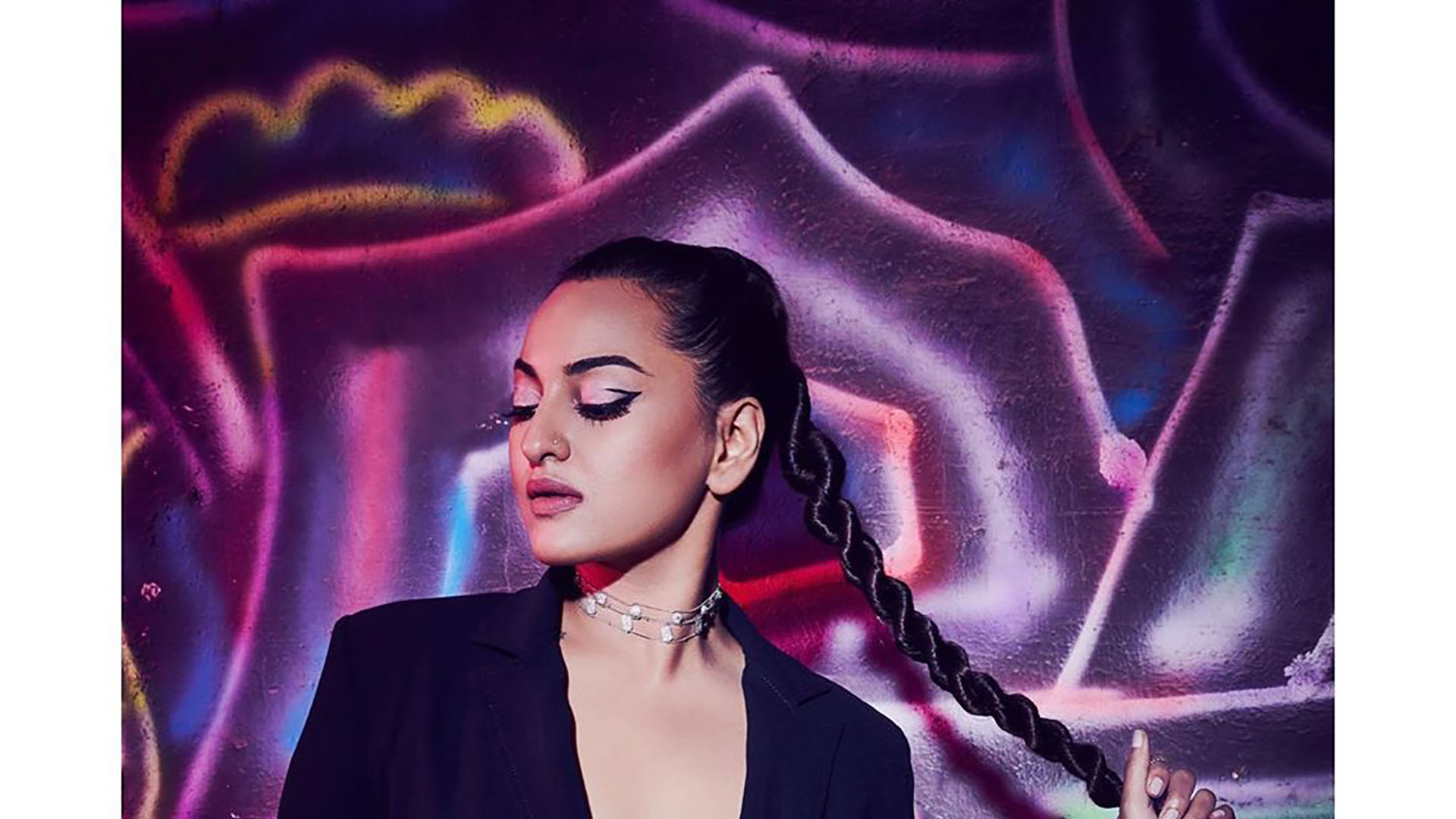 Sonakshi Sinha Hd Wallpapers - Sonakshi Sinha - 1920x1080 Wallpaper ...