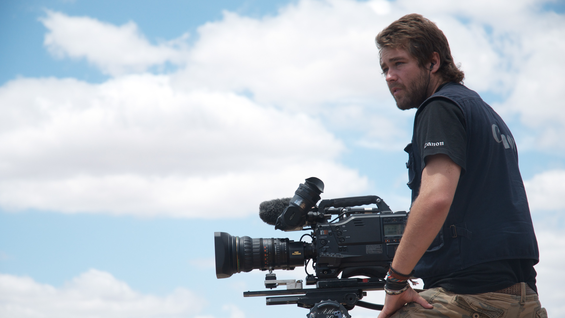 Russell Owen Maclaughlin - 1920x1080 Wallpaper - teahub.io