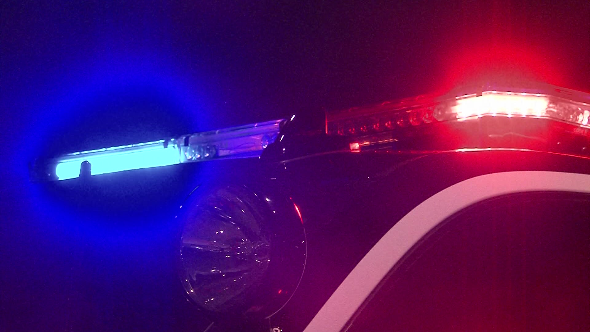 Download Red And Blue Police Lights Wallpapaer - Teahub.io