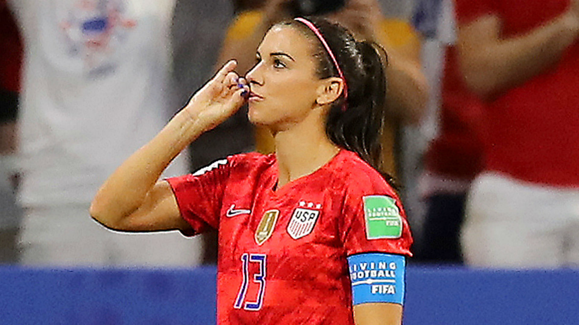 Alex Morgan - Cropped - Alex Morgan Sips Tea - 1920x1080 Wallpaper ...